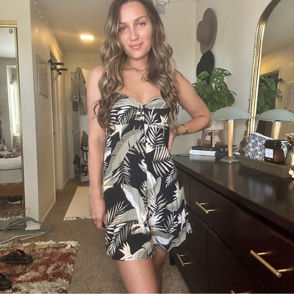 Volcom | Dresses | Volcom Black Jungle Mini Dress Xs | Poshmark
